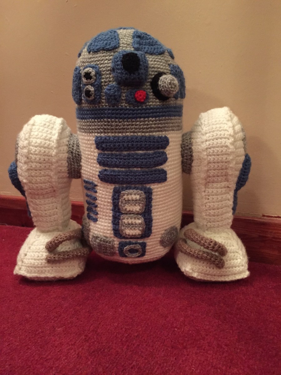 Star Wars Characters Crochet Patterns: Large R2-D2 Crochet Pattern ...