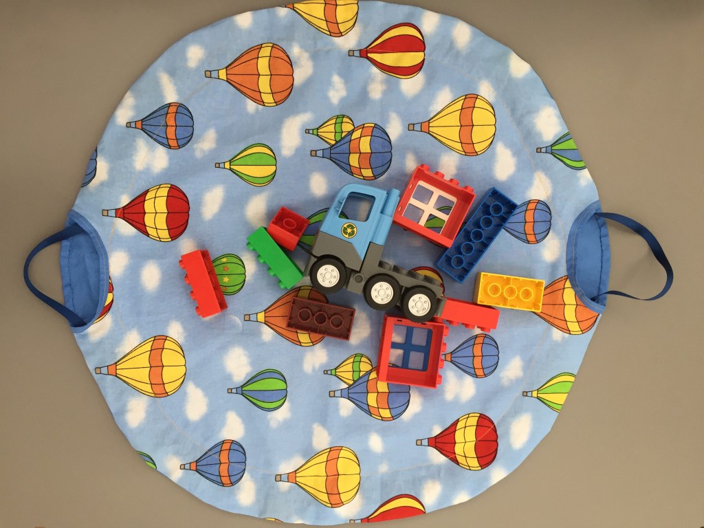 Sewing Tutorial: Drawstring Play mat/Toy Storage – Perfect For Quickly ...