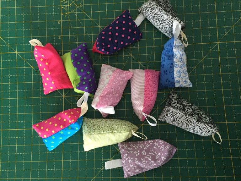 Sewing Tutorial: Sewing Pattern Weights – Perfect Scrap Busting Project ...