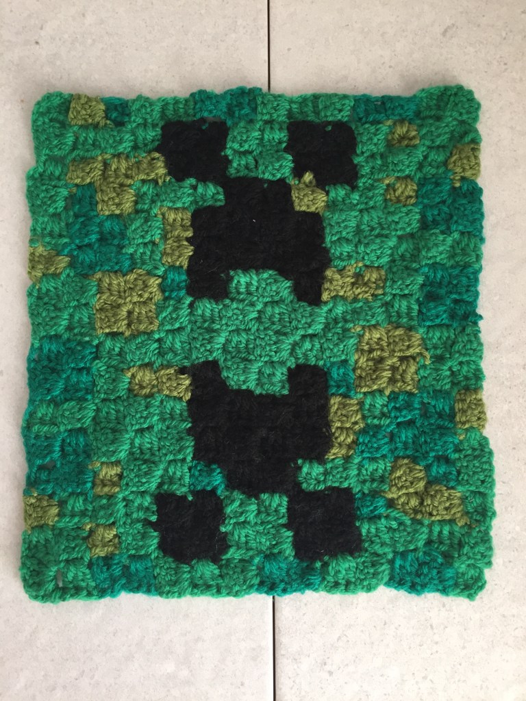 Crochet Corner To Corner Minecraft Ghast And Creeper Pencil/Storage ...