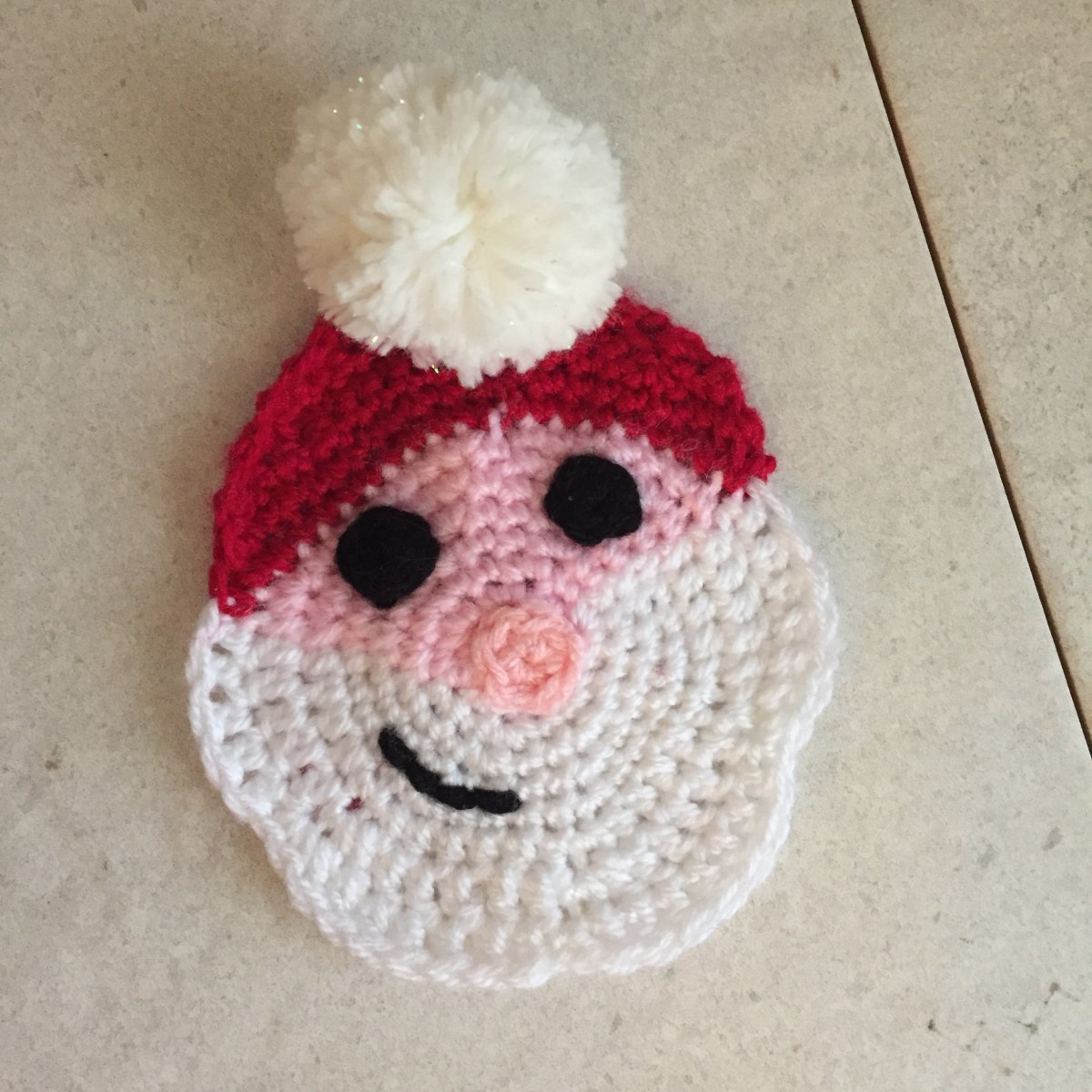 Can never have too many Santas around…Crochet Santa coaster pattern ...