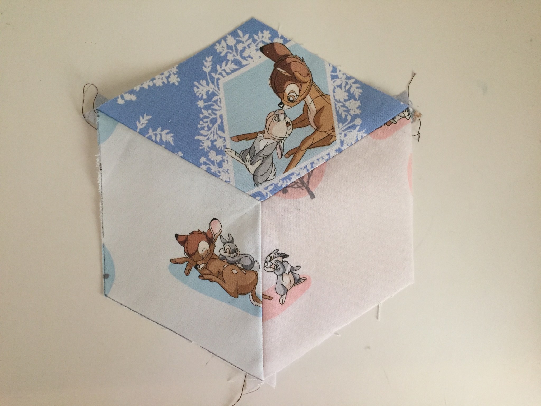 Sewing Tutorial: Mini Tumbling Blocks Quilt – HookStitchSew