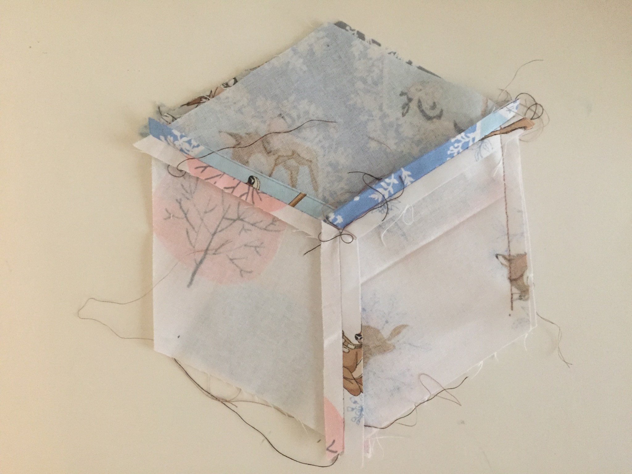 Sewing Tutorial: Mini Tumbling Blocks Quilt – HookStitchSew