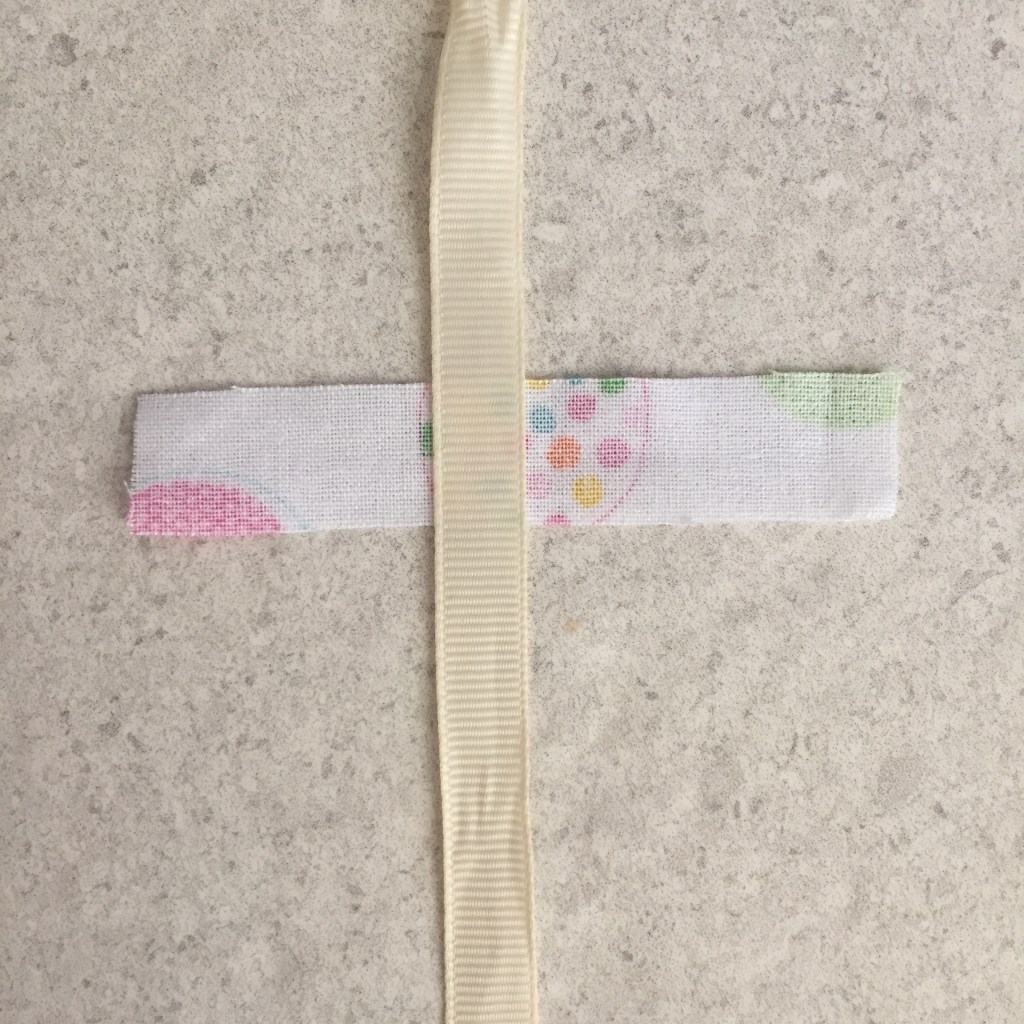 Sewing Tutorial: Summery Kite Shaped Bunting – HookStitchSew