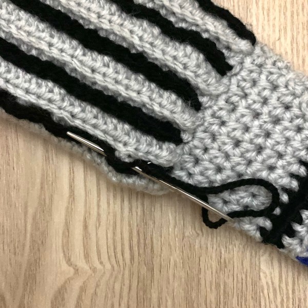 Star Wars Crochet Lightsaber Golf Putter Cover Pattern – HookStitchSew