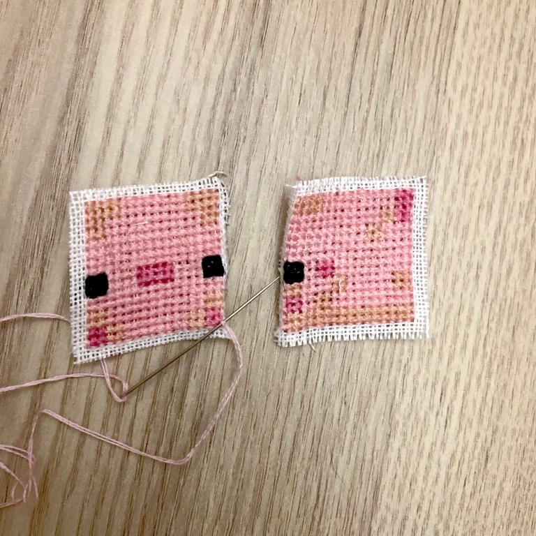 Minecraft Mini Cross Stitch Block Pattern Series: Part 1 – Axolotl ...